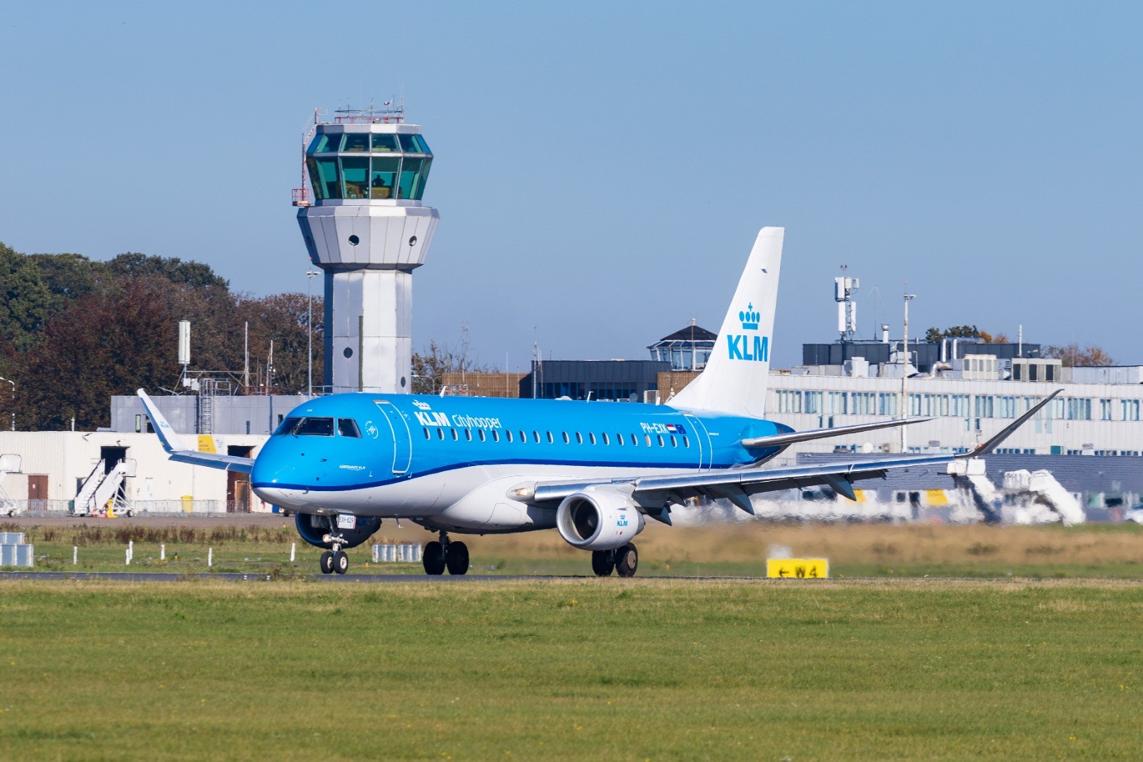 Trainingsvlucht KLM Cityhopper - Maastricht Aachen Airport